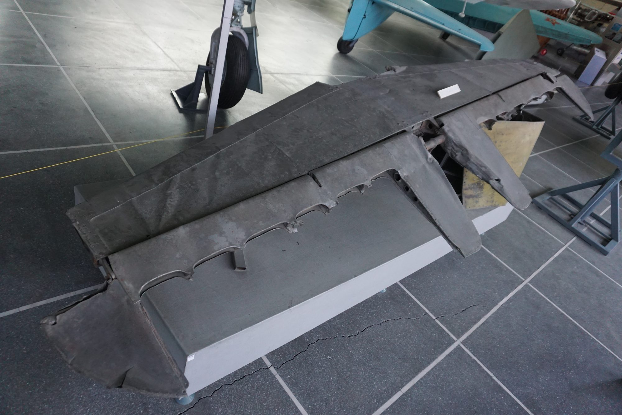 PROIECTARE AMPENAJ ORIZONTAL (1) – DOCUMENTAȚIA ORIGINALĂ – IAR 80 FLY ...